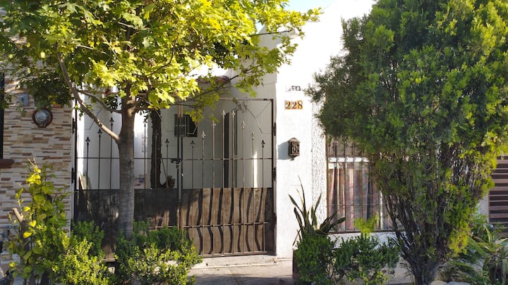 Casa Cerca Aeropuerto - Ciudad Apodaca