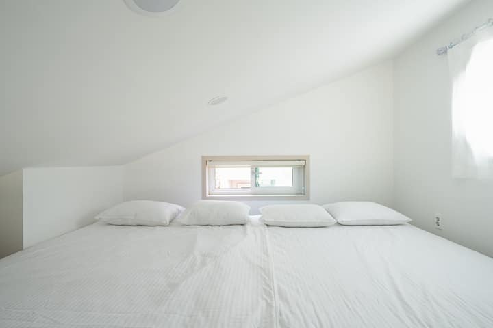 강릉 초록민박 "나" 객실 - Gangneung-si