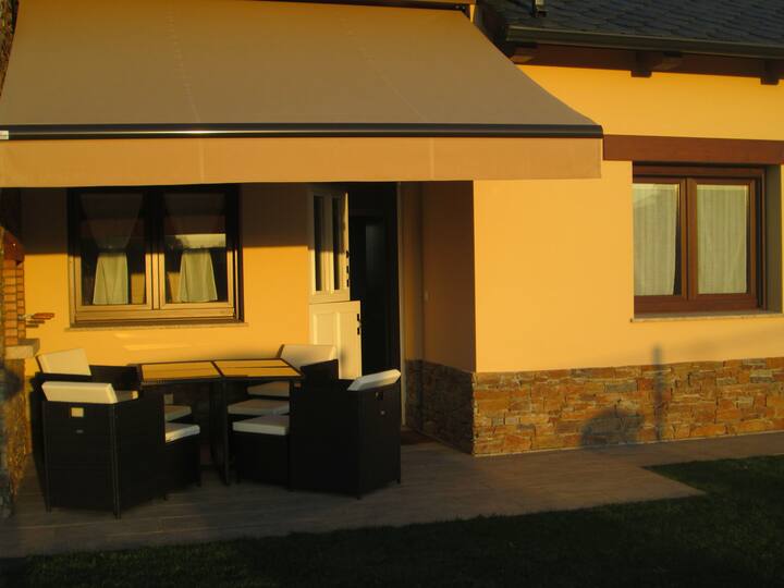 Apartamento De 4 A 5 Personas - Romallande - Navia