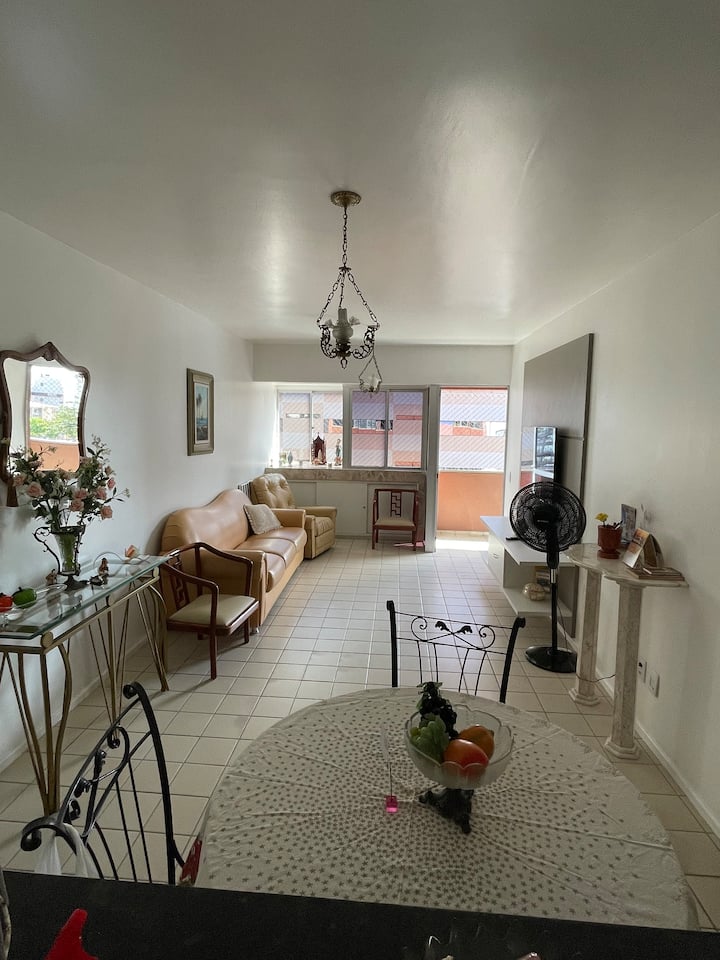 Apartamento No Coração Da Ponta Verde. - Maceió