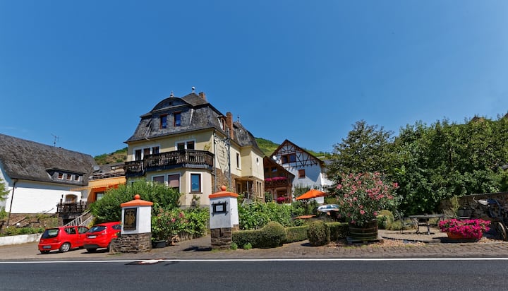 Haus Osterlämmchen Wohnung "Calmont" - Ediger-Eller