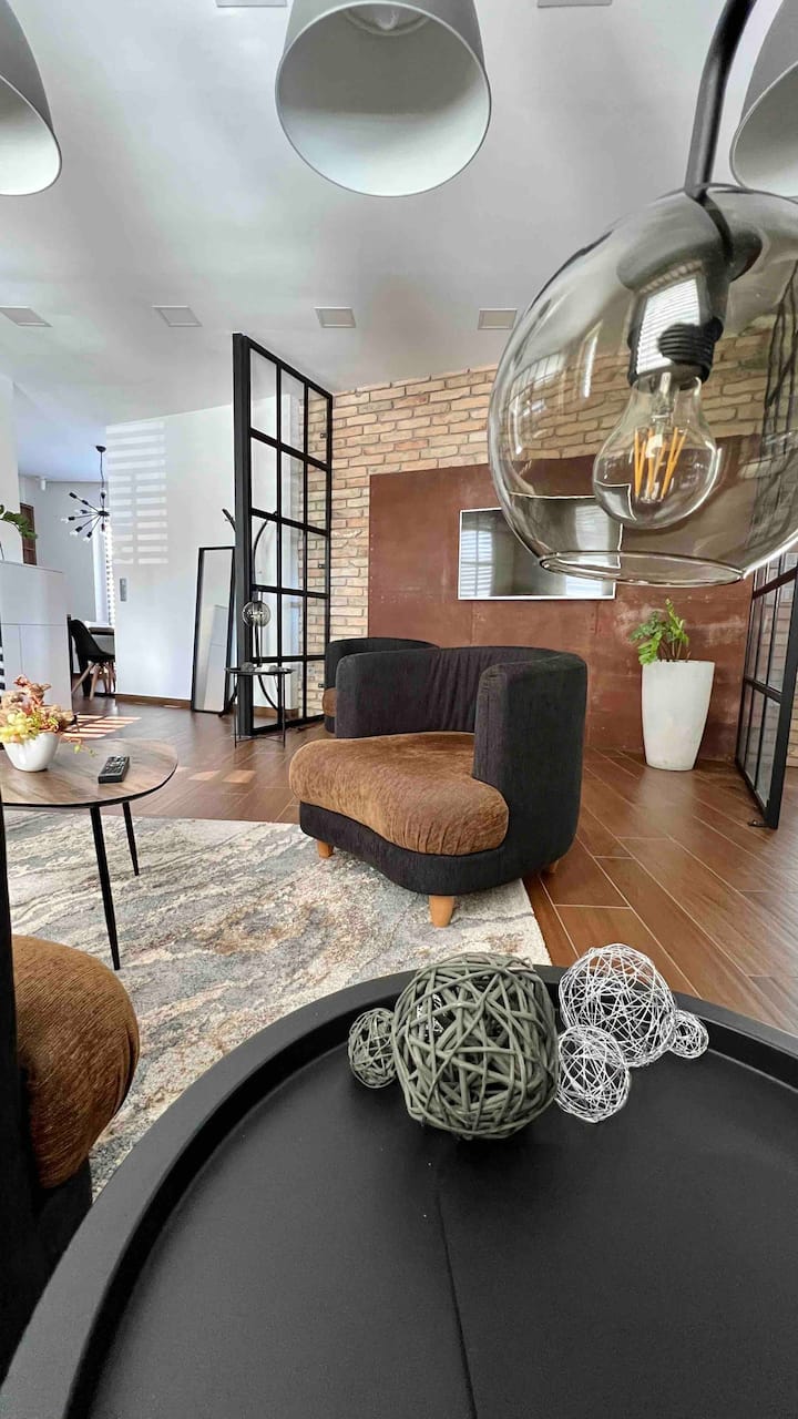Modern Loft Apartment Urban Calm 3 - Győr
