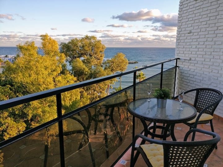 Skol 525a Beachfront Central With View And Wifi - Marbella