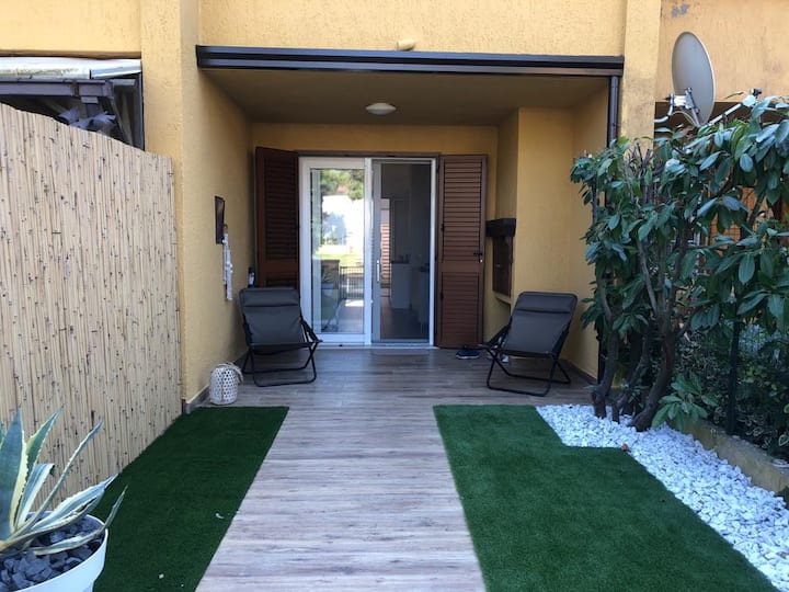 Charming House Hotel Lido Degli Estensi - Italien