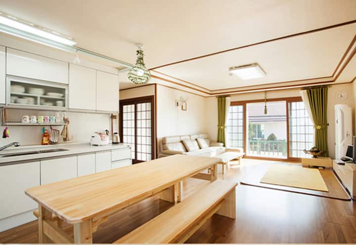 Casa Linda Accommodation (5min From Hyupjae Beach) - Jeju
