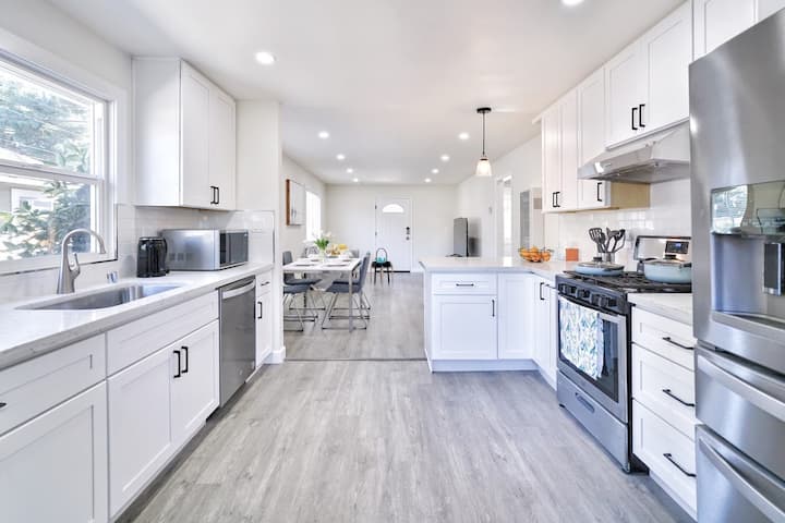 M&j@modern 3b1b Sfh  Heart Of Silicon Valley | 389 - Sunnyvale, CA