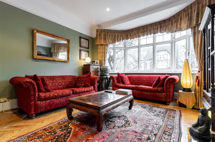 Beautiful Room With Balcony - Central Muswell Hill - Londres