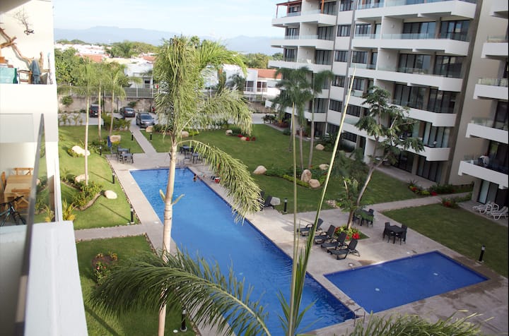 Cozy Condo • Pool & Terrace • 10 Min To The Beach - Nuevo Vallarta