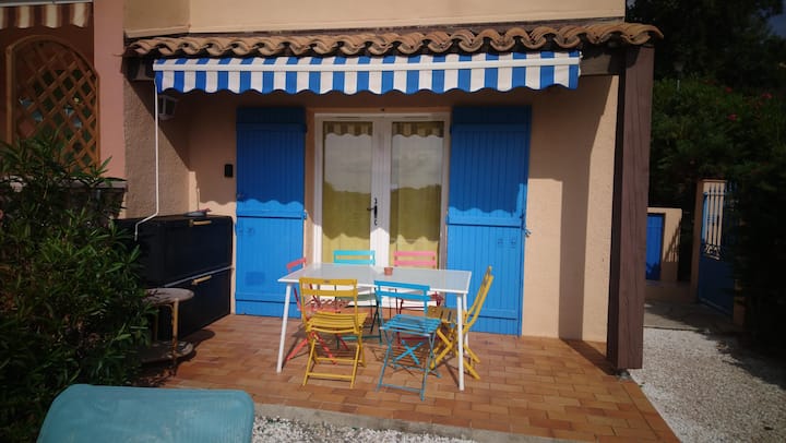 Les Issambres - Magnificent Views Of The Sea. - Roquebrune-sur-Argens