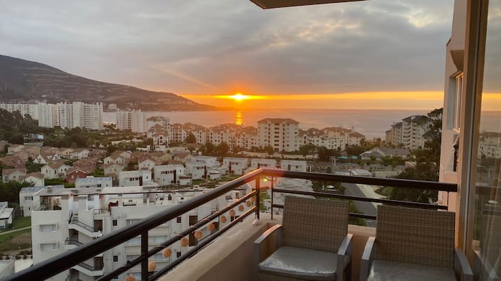 Hermosa Vista A La Playa De Punta Puyai - Zapallar