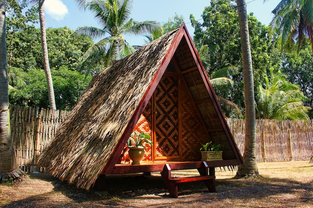 ARCHERY-ASIA Nipa Hut "Butterfly" in Moalboal - Huts for Rent in PH ...