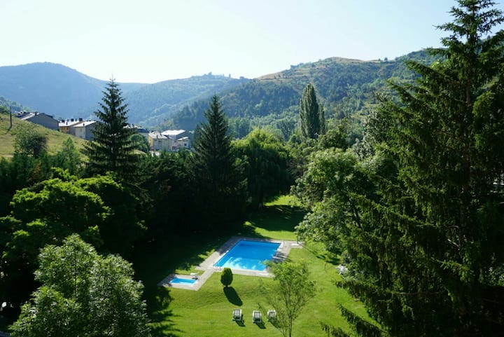 Apart. Entero En Martinet (Cerdaña) - Prullans