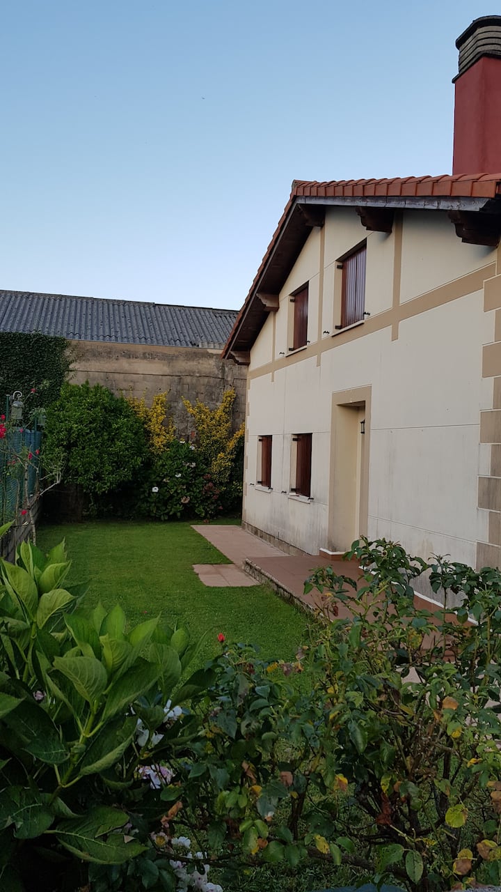 Chalet Familias 10 Huéspedes Beranga Noja
Playas!! - Cantabrie