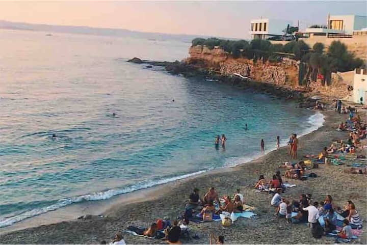 Maison De Ville Marseillaise Les Pieds Dans L’eau - Marseille