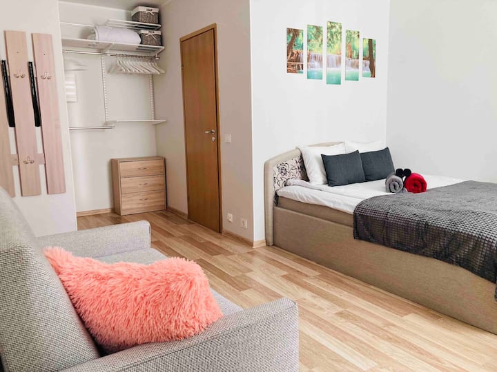 Modern Studio! Harbour 5min! Quietbackyard & Cozy - Tallinn