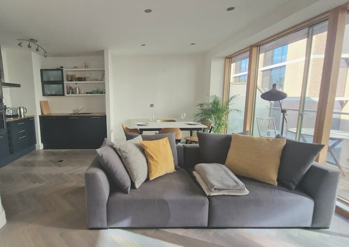 Stylish Home Minutes From Temple Bar & Grafton St - Dublin