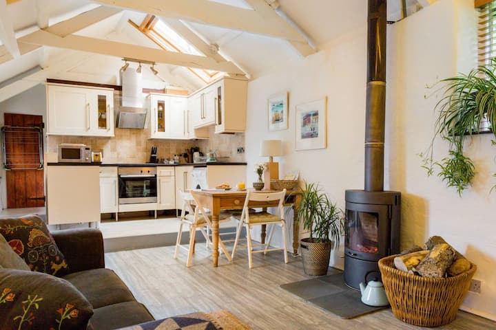 Cosy And Chic: St. Ives Cottage W/parking - Saint Ives