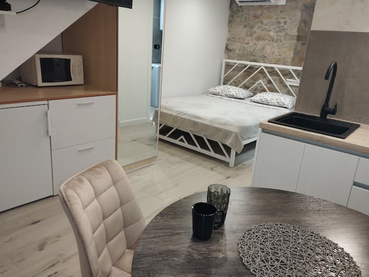 Apartment Jadro1-old Stone House- Renovated 2024 - Split
