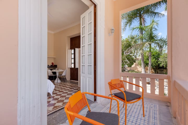 Beautiful Suite With Balcony - Mérida
