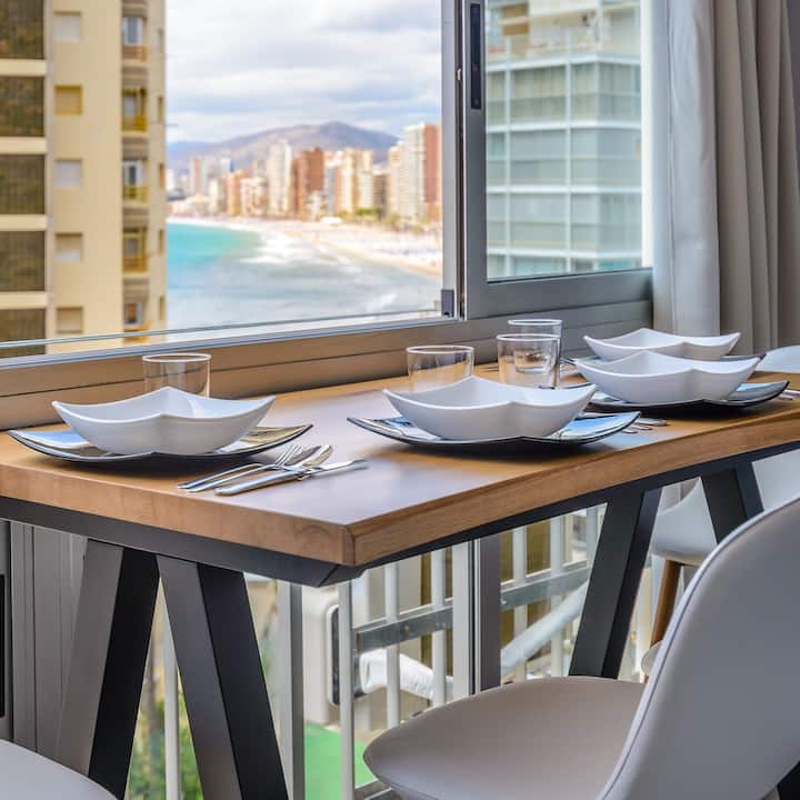 Carabelas Playas De Benidorm
(Aparcamiento Gratis) - Benidorm