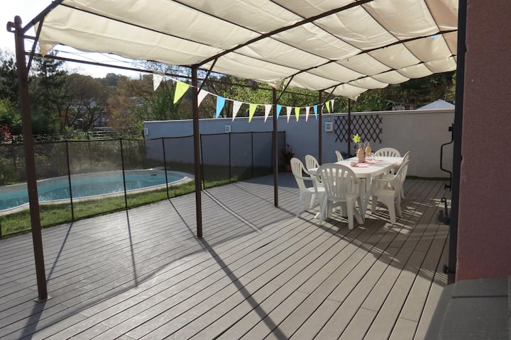 Villa Climatisée Avec Piscine - Marseille