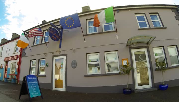 Annascaul B&b On The Dingle Way - Dingle Peninsula