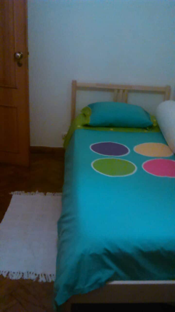 Room Near The University Of Lisbon - Lisbon