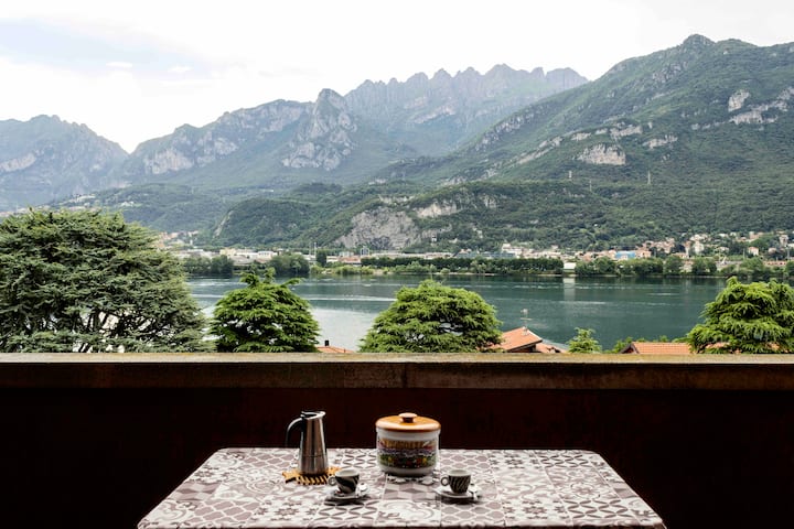 Windows On The Lake - Lecco