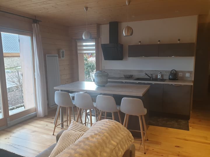 Charmant T3- 6 Couchages Dans Bas De Chalet - Font-Romeu-Odeillo-Via