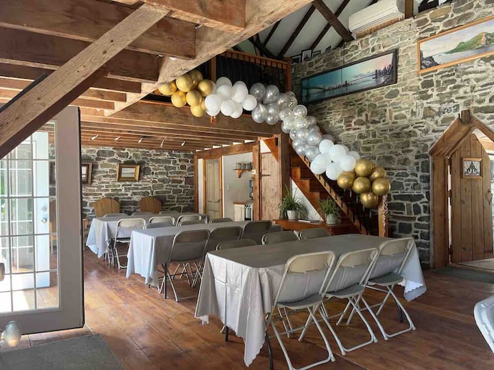 Hudson Valley Historic, Blue Room - Newburgh, NY