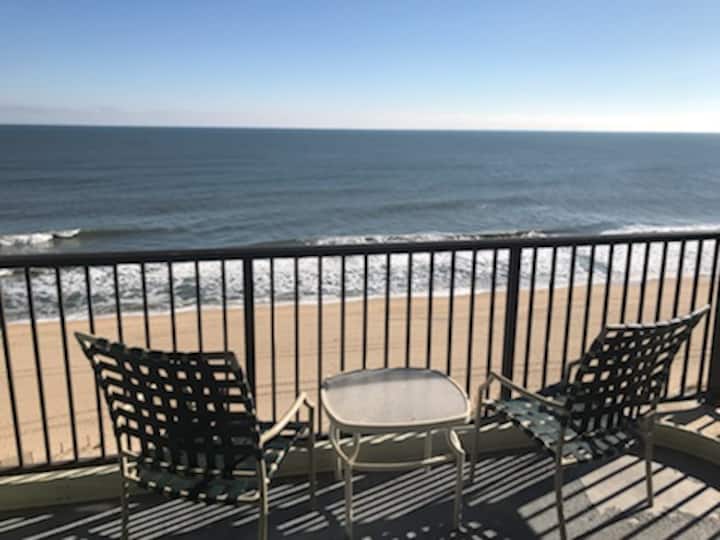 Sandpiper-dunes Oceanfront 3 Bedrooms - Ocean City, MD