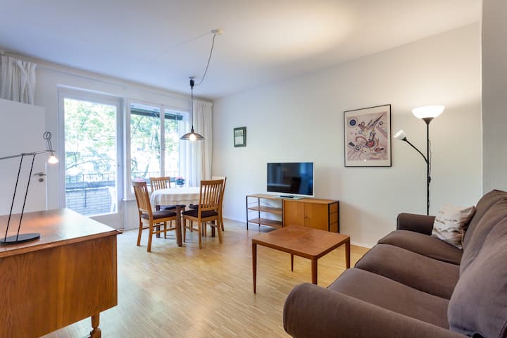 Cozy And Quiet Apartment Next To Kurfürstendamm - Aeropuerto de Berlin Tegel (TXL)