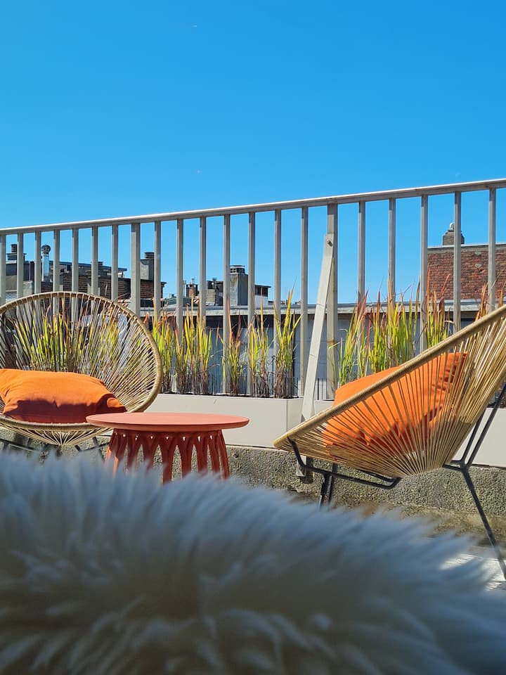 Mooie Penthouse, Privéparking En Groot Zonneterras - Ostende