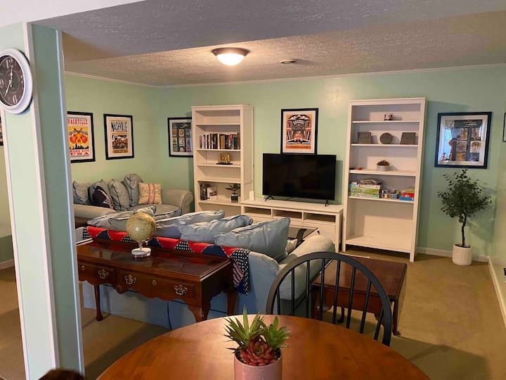 Lovely Basement Apartment - Bristol, TN