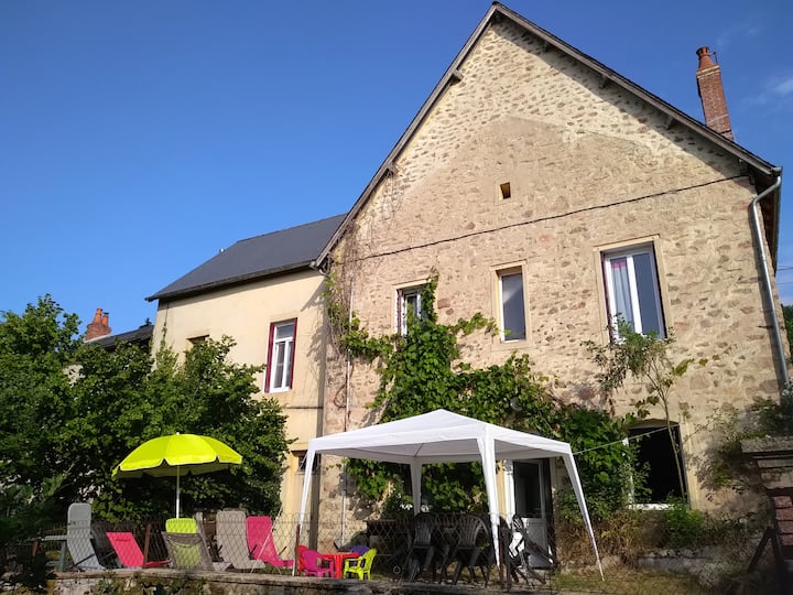 Gîte Dans Le Morvan Proche Du Lac Des Settons - Lac des Settons