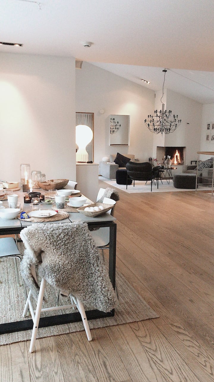 Trevlig Villa Med Pool, Bubbelpool Och Utedusch! - Suède