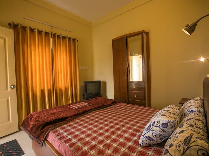 Misty Hillz With A View - Coonoor