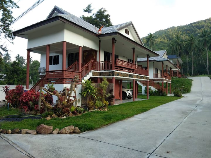 Tara Resort, Peace House Villa 2, Mountain Views - Ko Samui