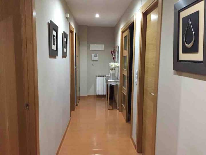 Piso Muy Cuco Con Aparcamiento - Utiel