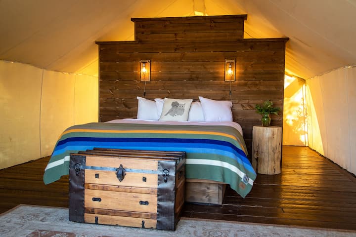 Beautiful Couples Glamping Tent - Bear Lake