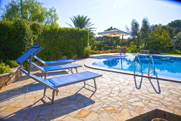 Flat In Villa, 10km Gallipoli, 12 People - Taviano