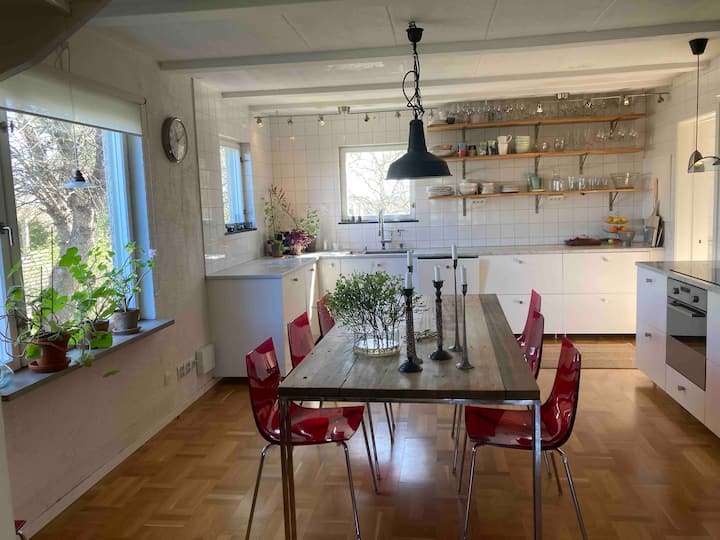 Lovely Family House, Great Location - Estocolmo
