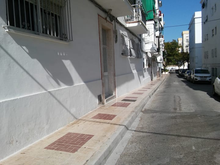 Apartament 1 (Read The Profile Before Booking) - Torremolinos
