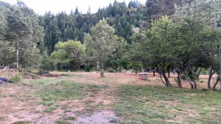 Panama On The 
              River - Grizzly Creek Redwoods State Park, Carlotta