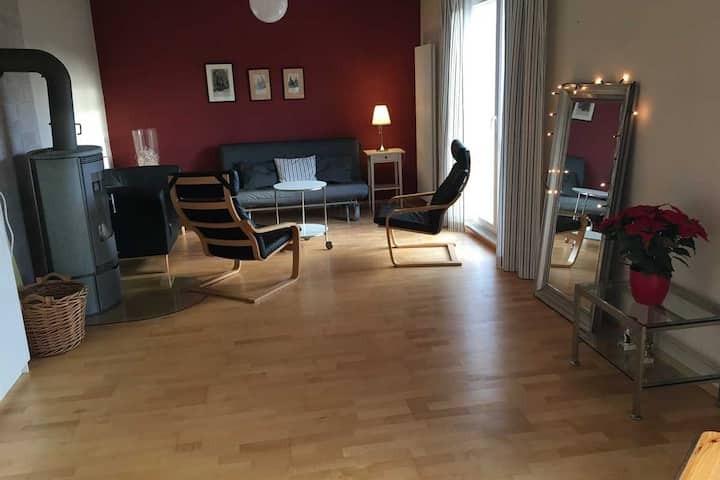 Charmante Wohnung Im Haus - 3 Zimmer Küche - Bad - Berlino