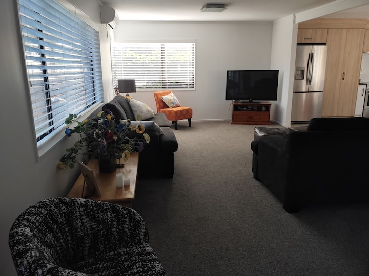 Close To Beach.......... - Papamoa