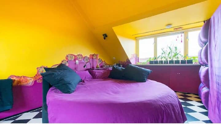 Amsterdam Purple Rain, Free Parking, King Size Bed - Aalsmeer