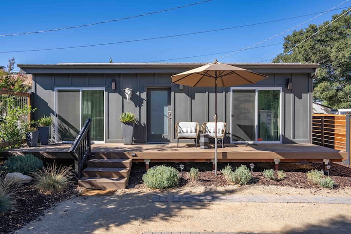 Bright Cottage Paso Robles -The Perfect  Home Away - Paso Robles, CA