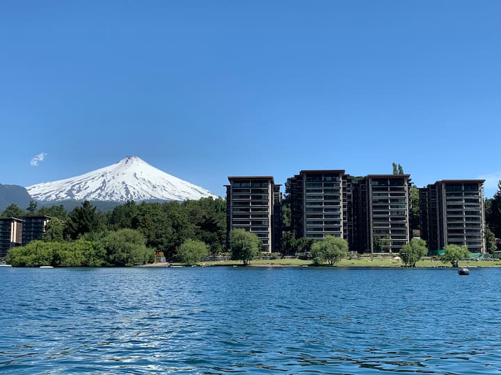 Lujoso Depto En Condominio Parque Pinares, Pucón - Pucon