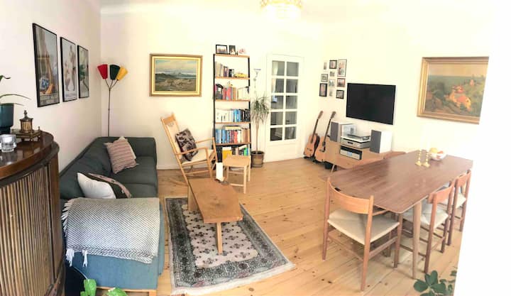 Style, Danish Design Classics, And A Front Garden - Copenhagen